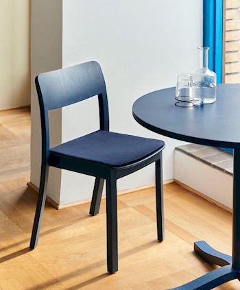 HAY's Soft Edge - simplicity combined with strength and comfort